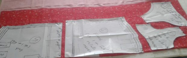 How to lay out a sewing pattern